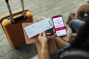 ¿Qué es el código IATA y cómo influye en cada paso de tu vuelo?